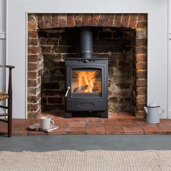 Hamlet - Solution 5 Wood Burning Stove - 5 kW, Airwash, DEFRA Exempt