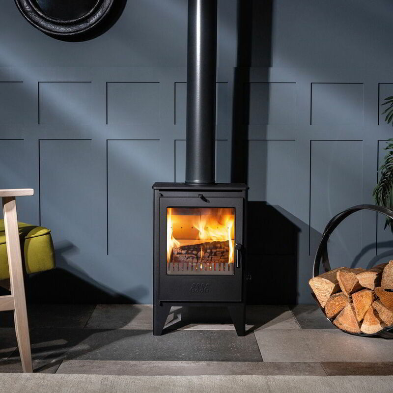 Esse - 550 SE Wood Burning Stove - 8 kW, Airwash, DEFRA Exempt